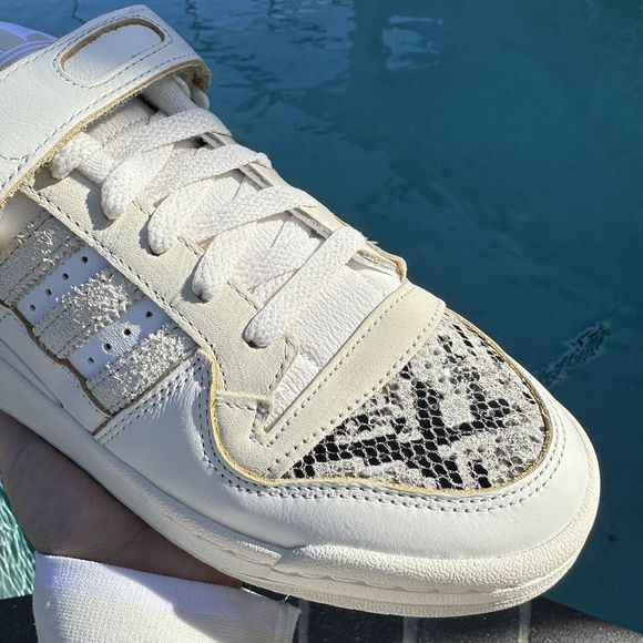adidas | Shoes | Adidas Originals Forum 84 Low White Snakeskin Mens ...